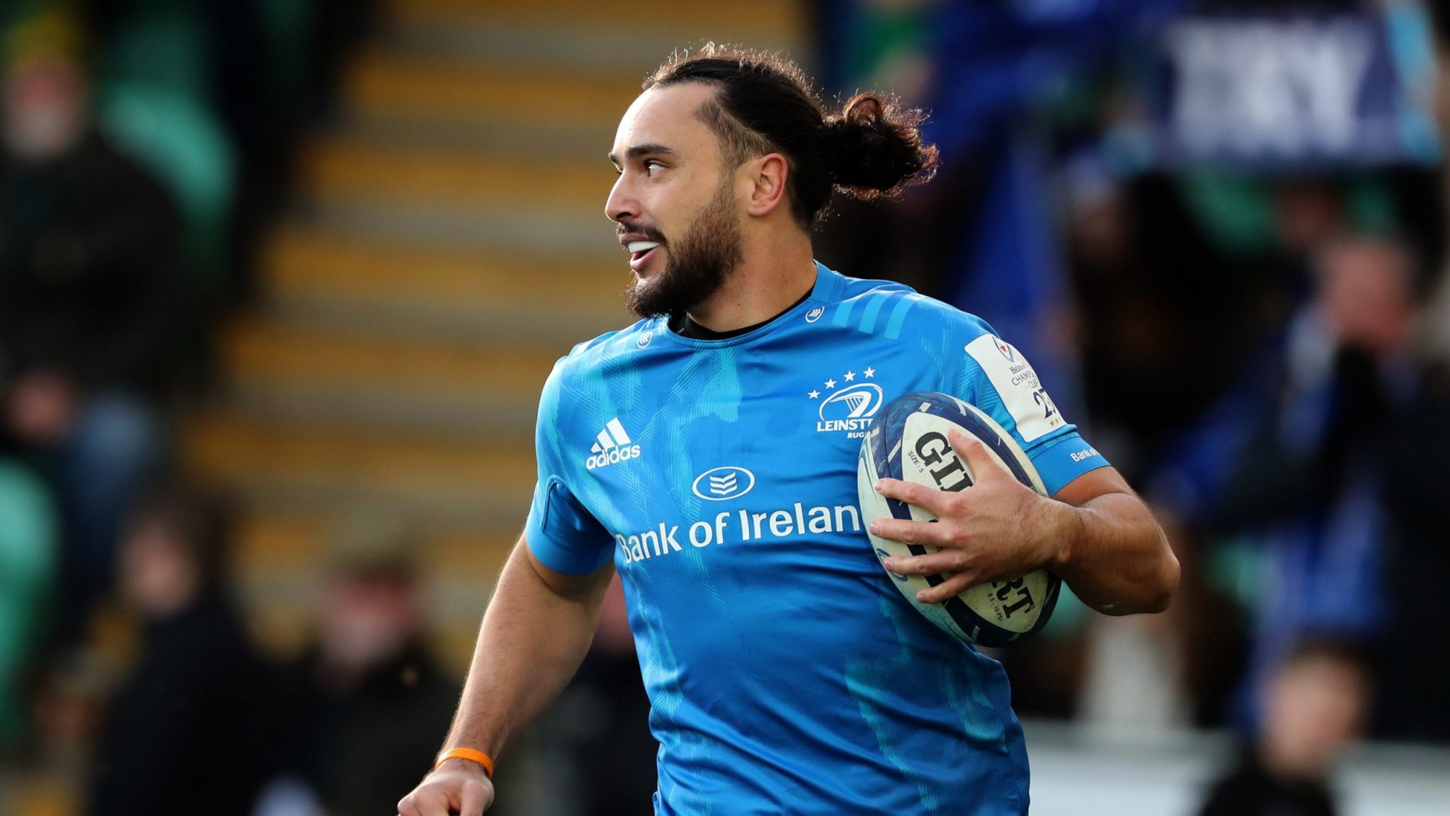 European Professional Club Rugby | James Lowe edges high-quality ...